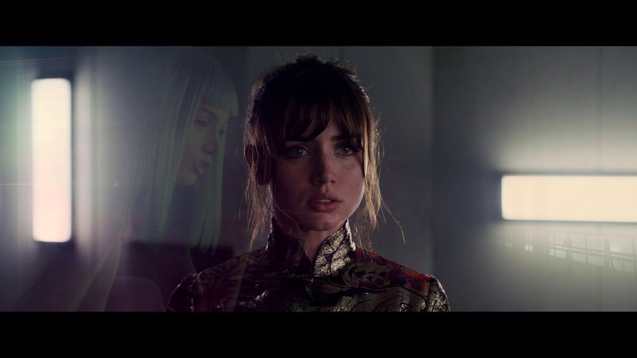 Can someone please recreate Joi from blade runner 2049? Not easy I know ;) | Scrolller