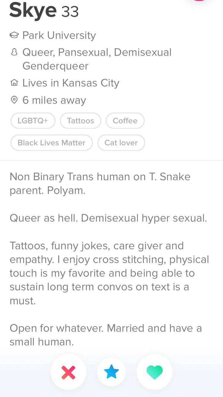 Can someone translate? | Scrolller