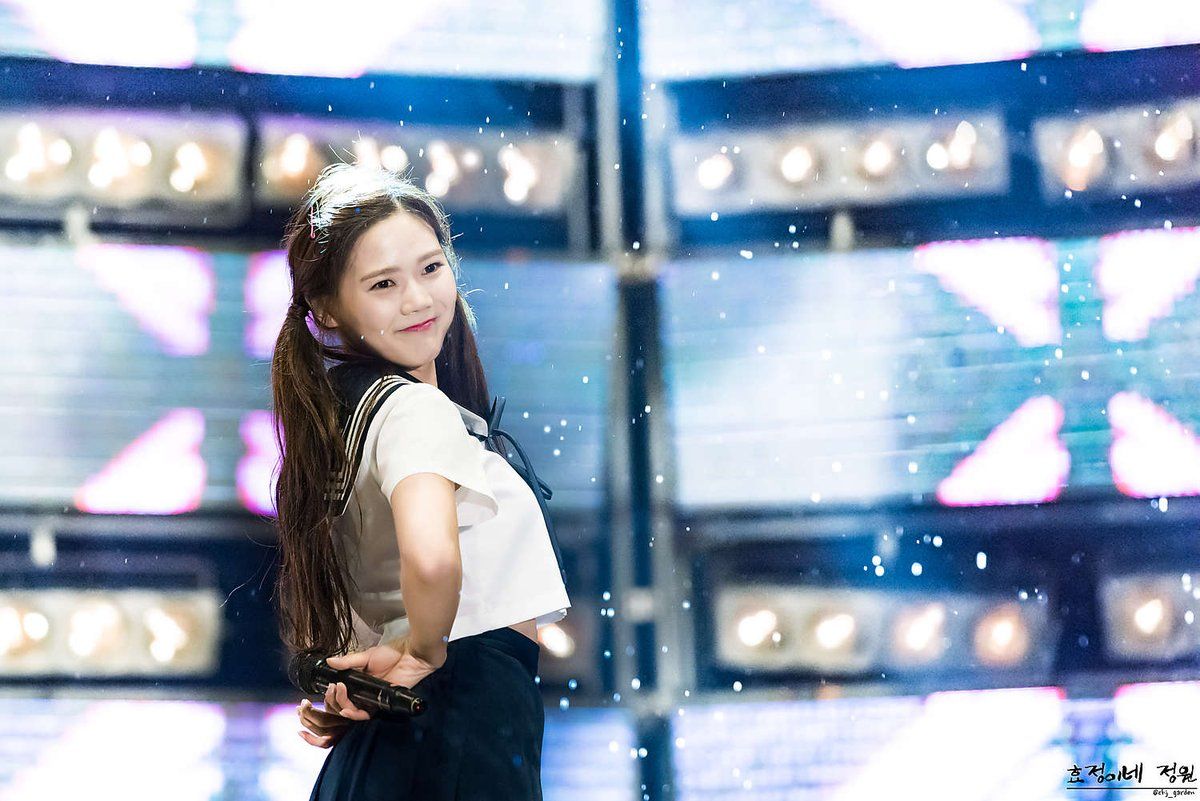 Candy Leader | Scrolller