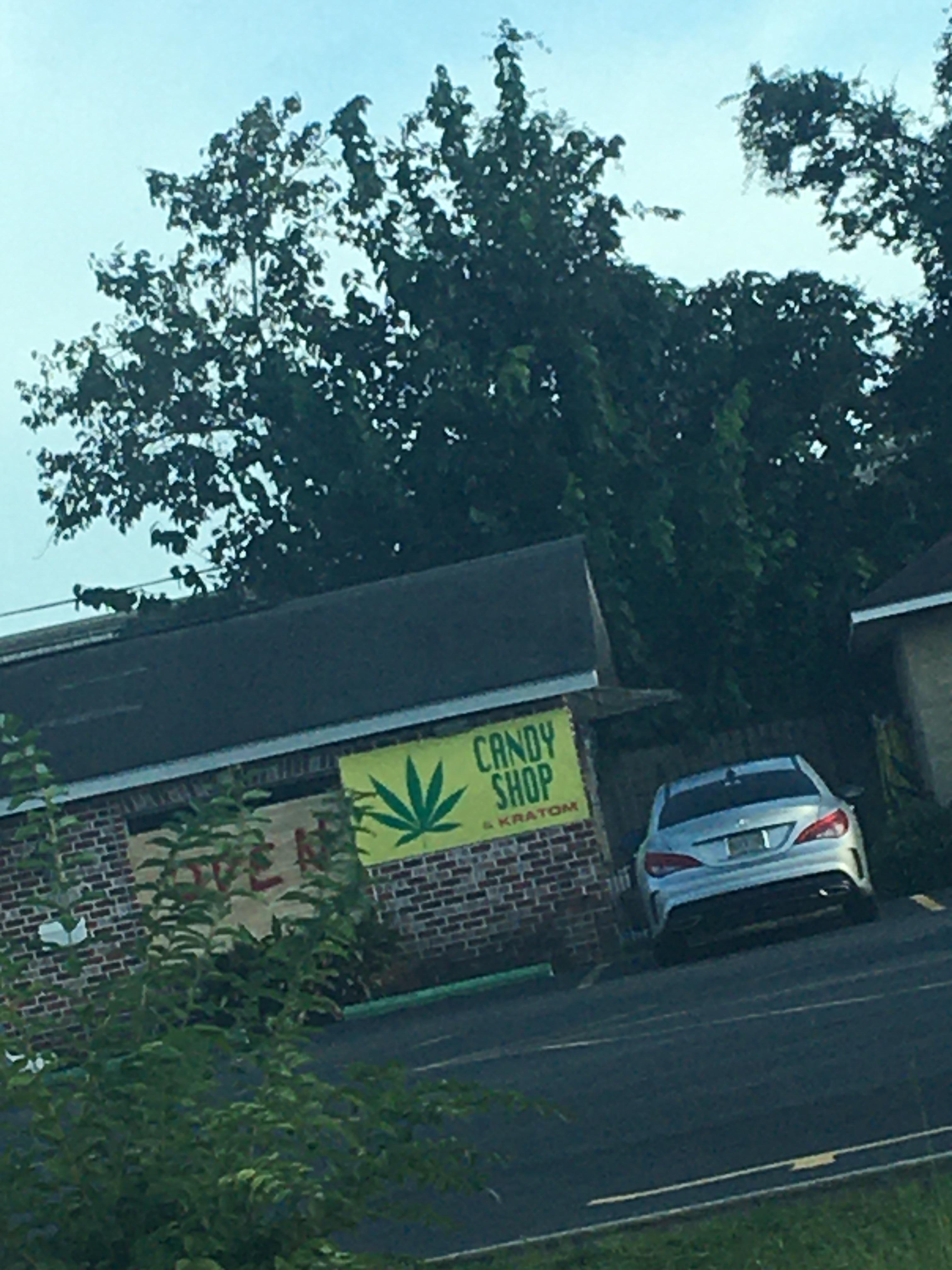 Candy shop 😀 | Scrolller