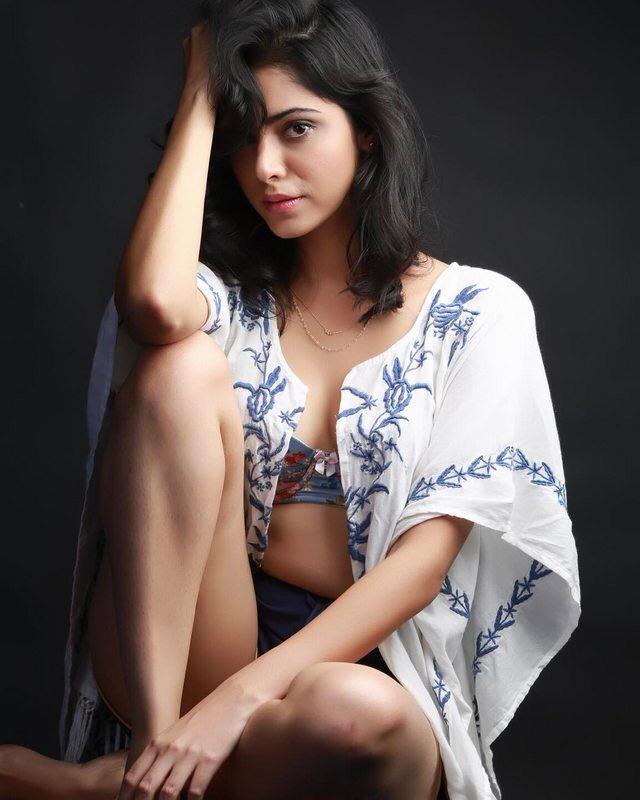 Cant find the name.. indian model | Scrolller