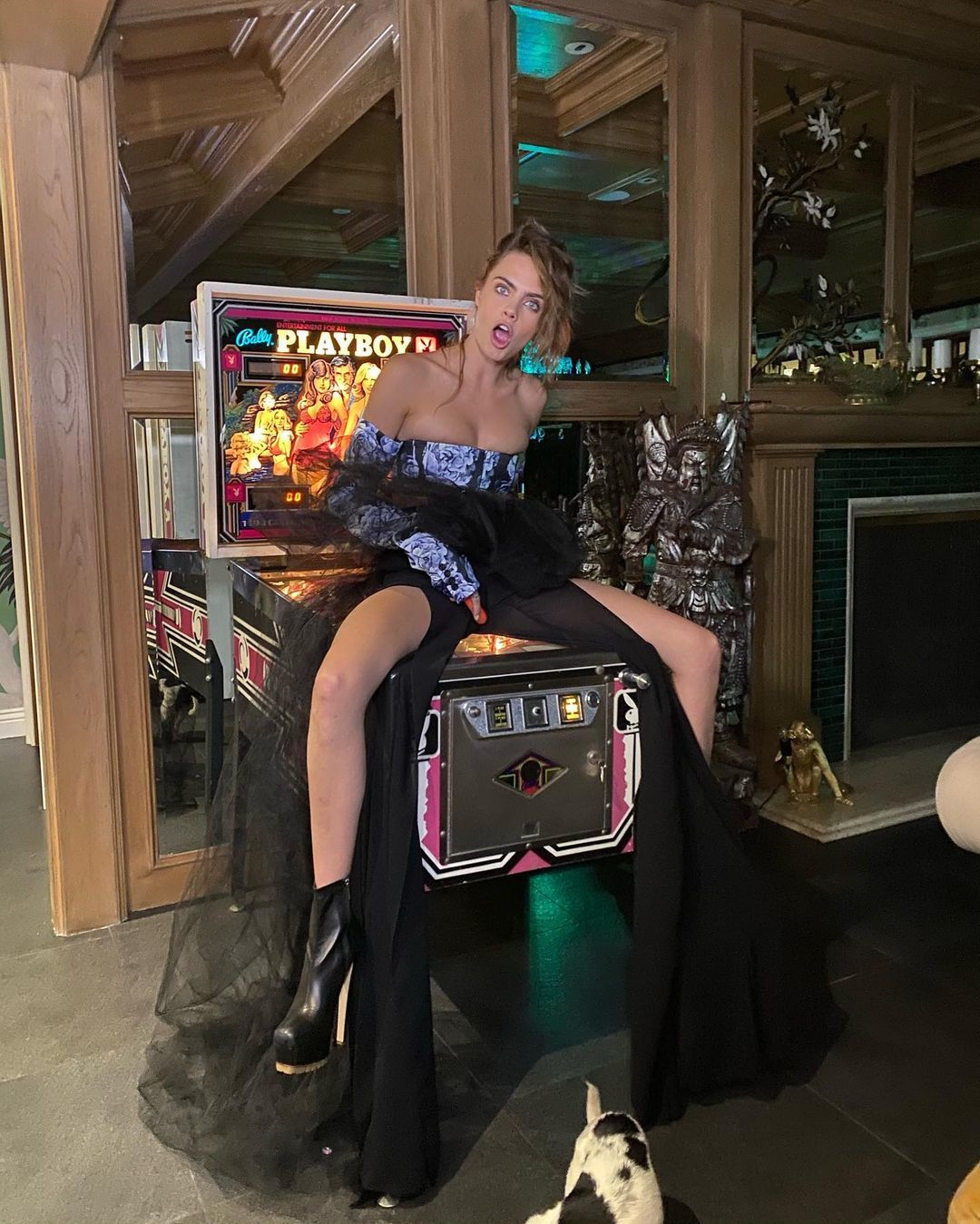 Cara Delevingne | Scrolller