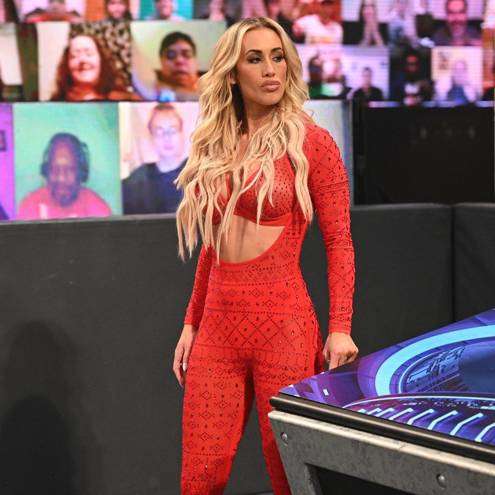 Carmella | Scrolller