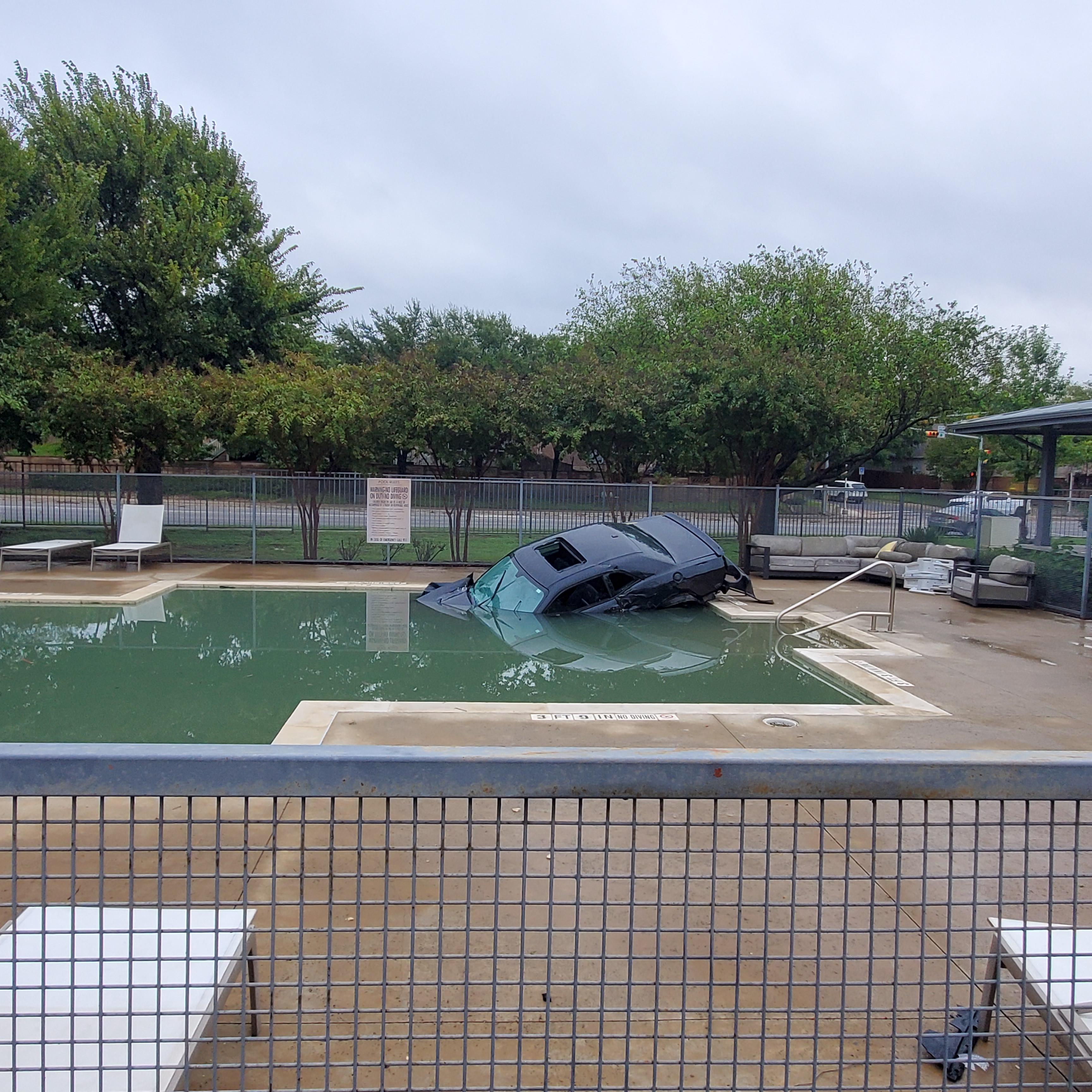 Carpool anyone? | Scrolller