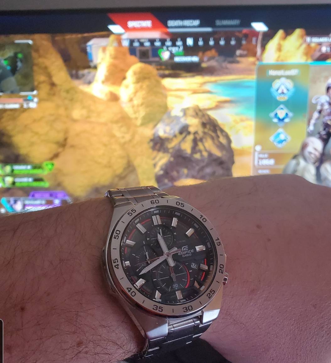 [Casio] EFR564D-1AV new daily driver | Scrolller