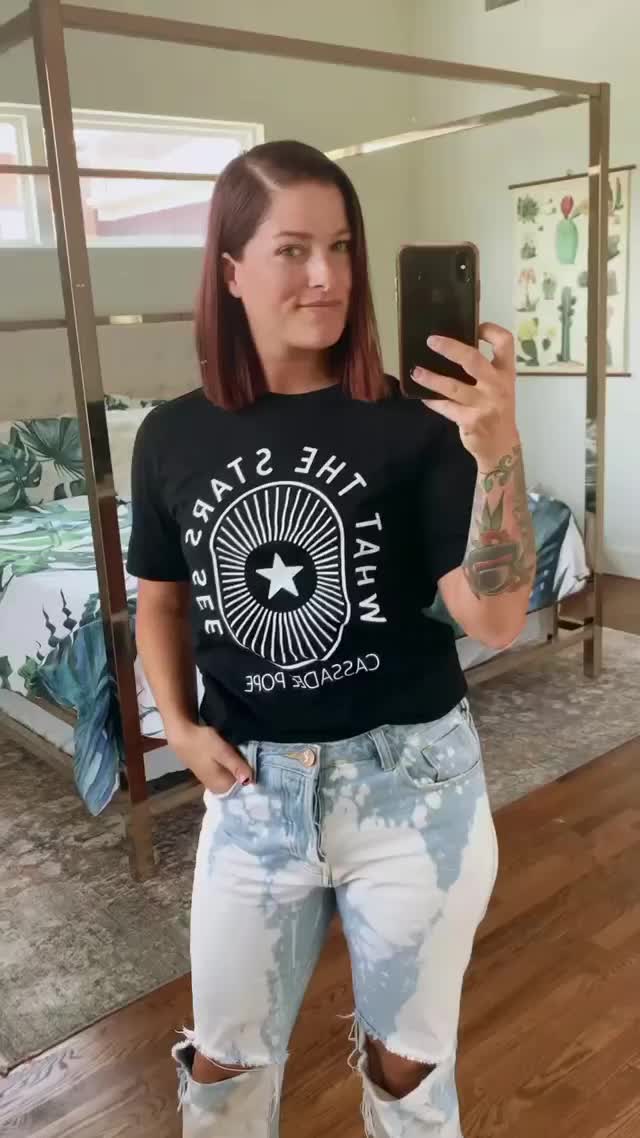 Cassadee Pope | Scrolller