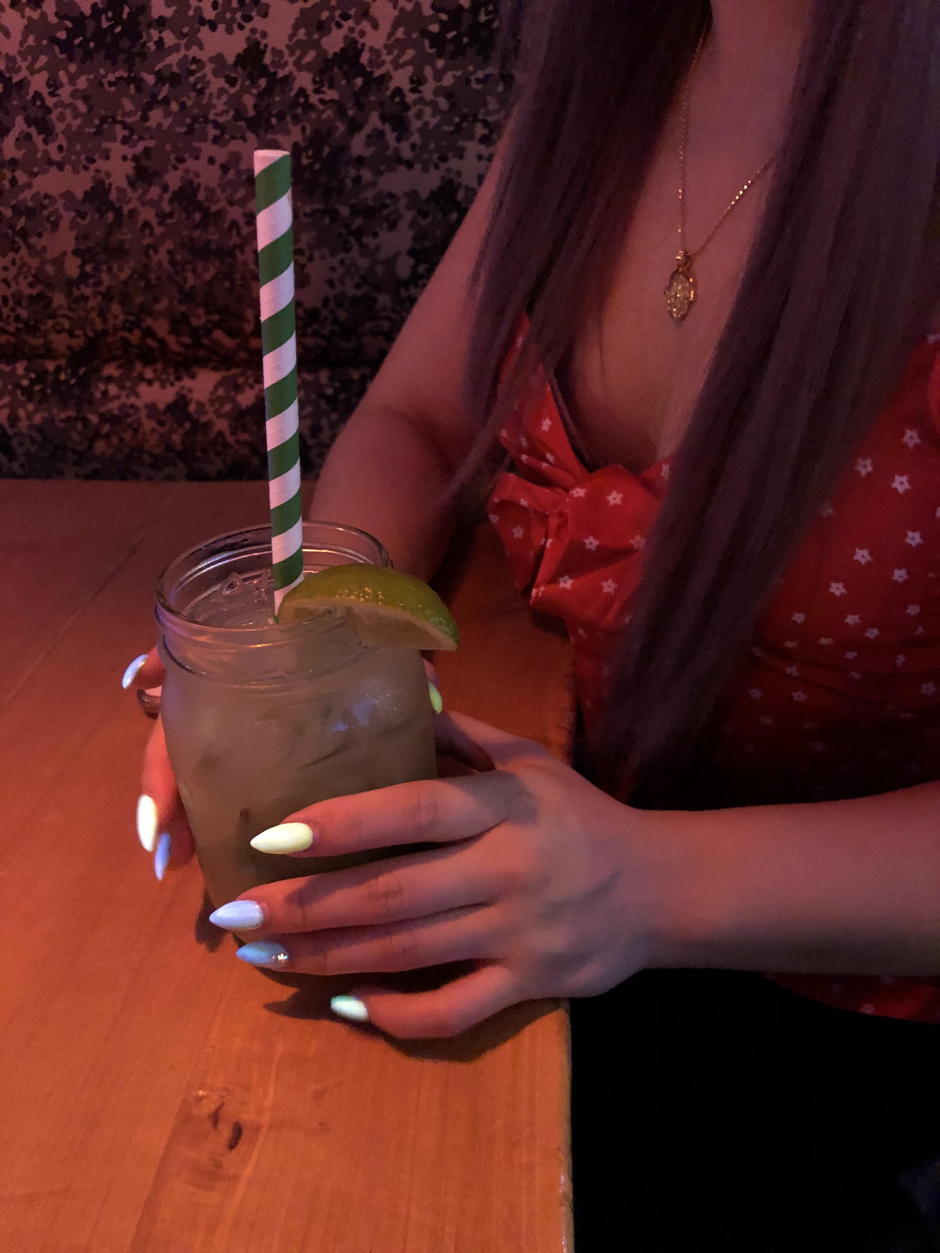 Casual drinks 🍸 | Scrolller