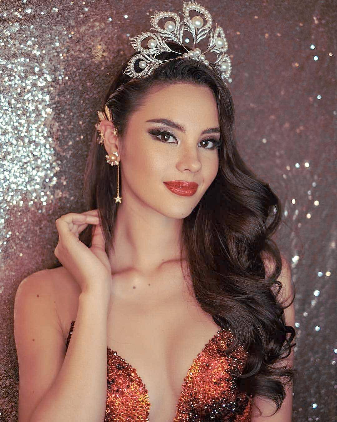 Sparkling | Scrolller