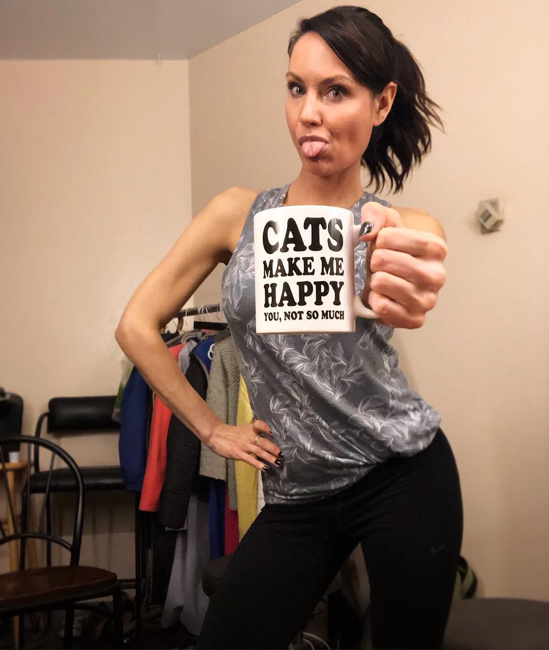 Cats make me happy | Scrolller