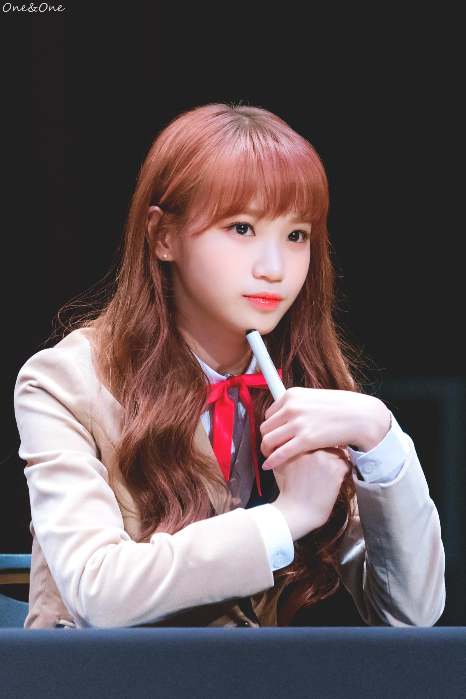 Chaewon | Scrolller