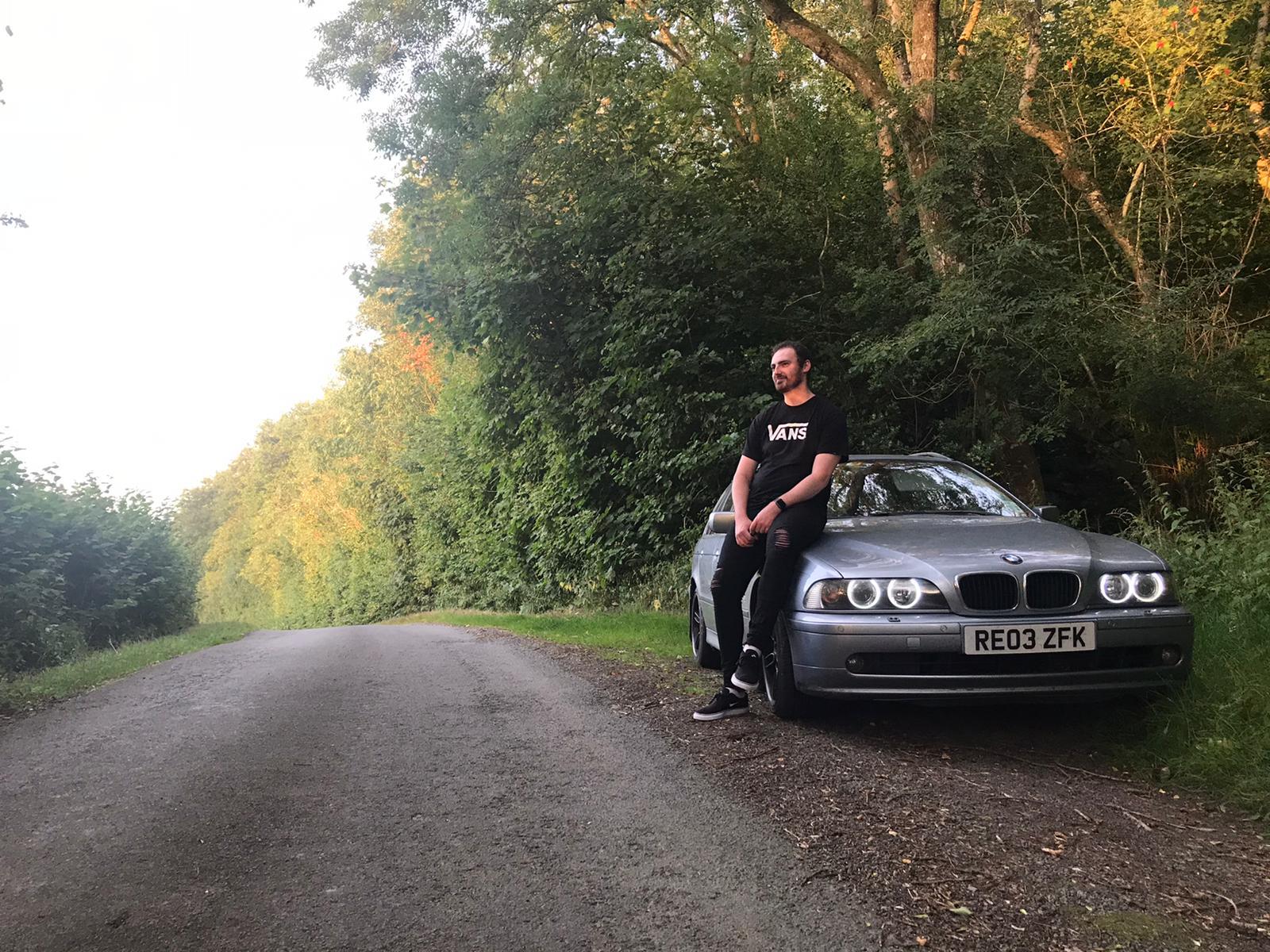 Chasing sunsets in the 530d wagon. | Scrolller