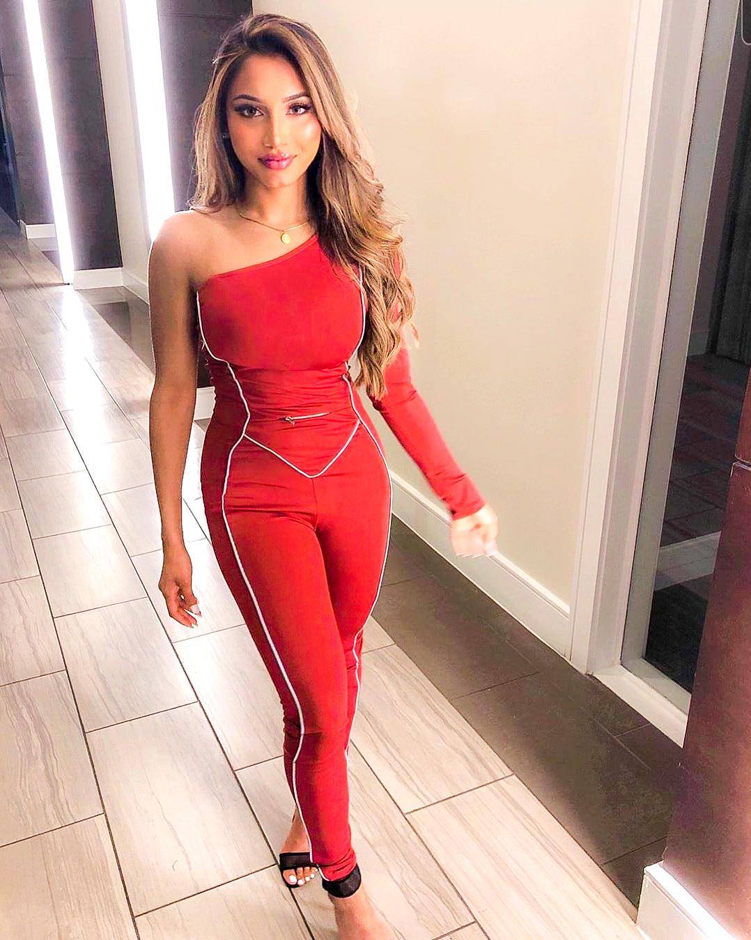 Checking insta and seeing her post>> | Scrolller