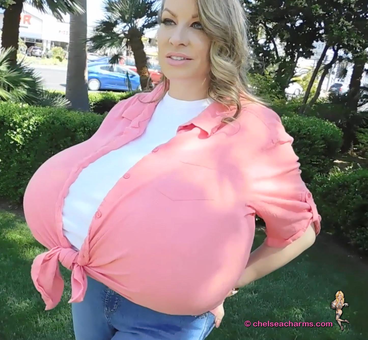 Chelsea Charms | Scrolller