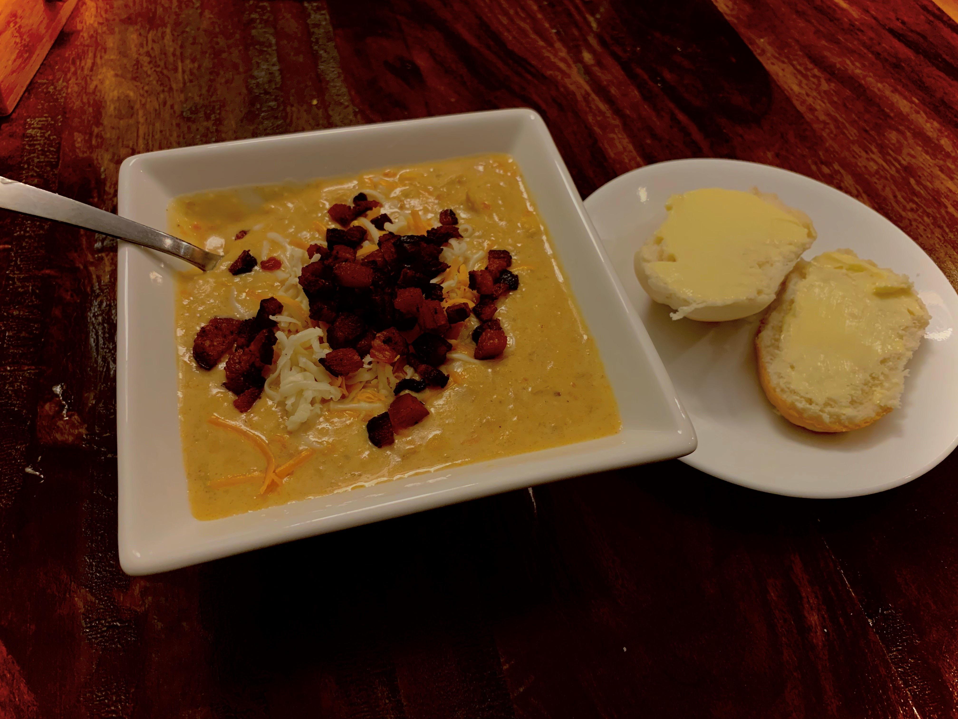 Chicken Bacon Corn Chowder | Scrolller