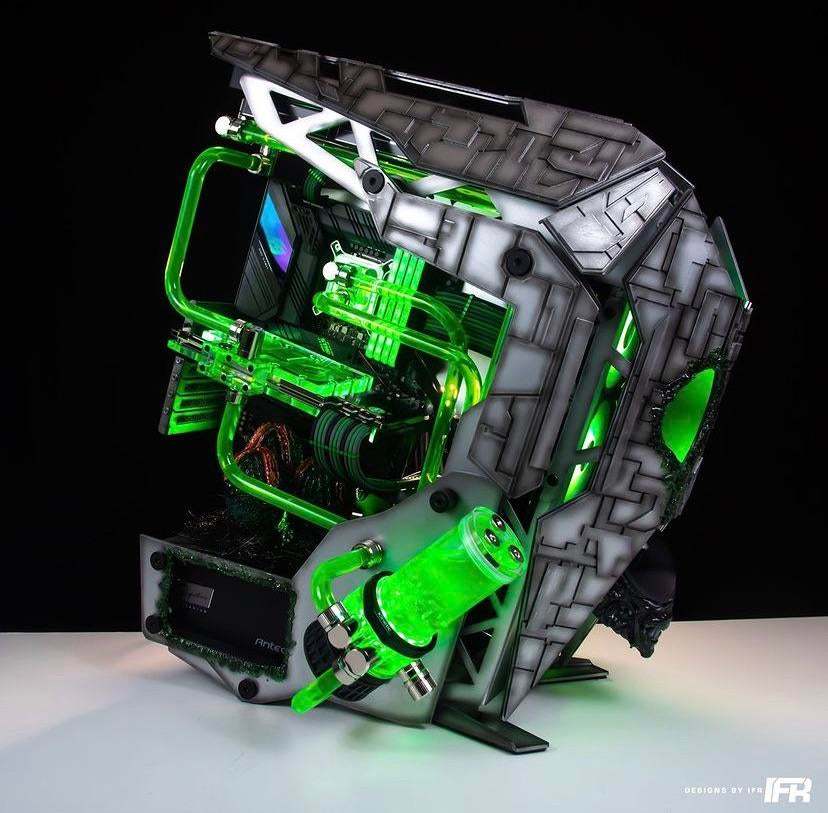 Chief Keefs Alleged $30,000 Desktop (With Specs) | Scrolller