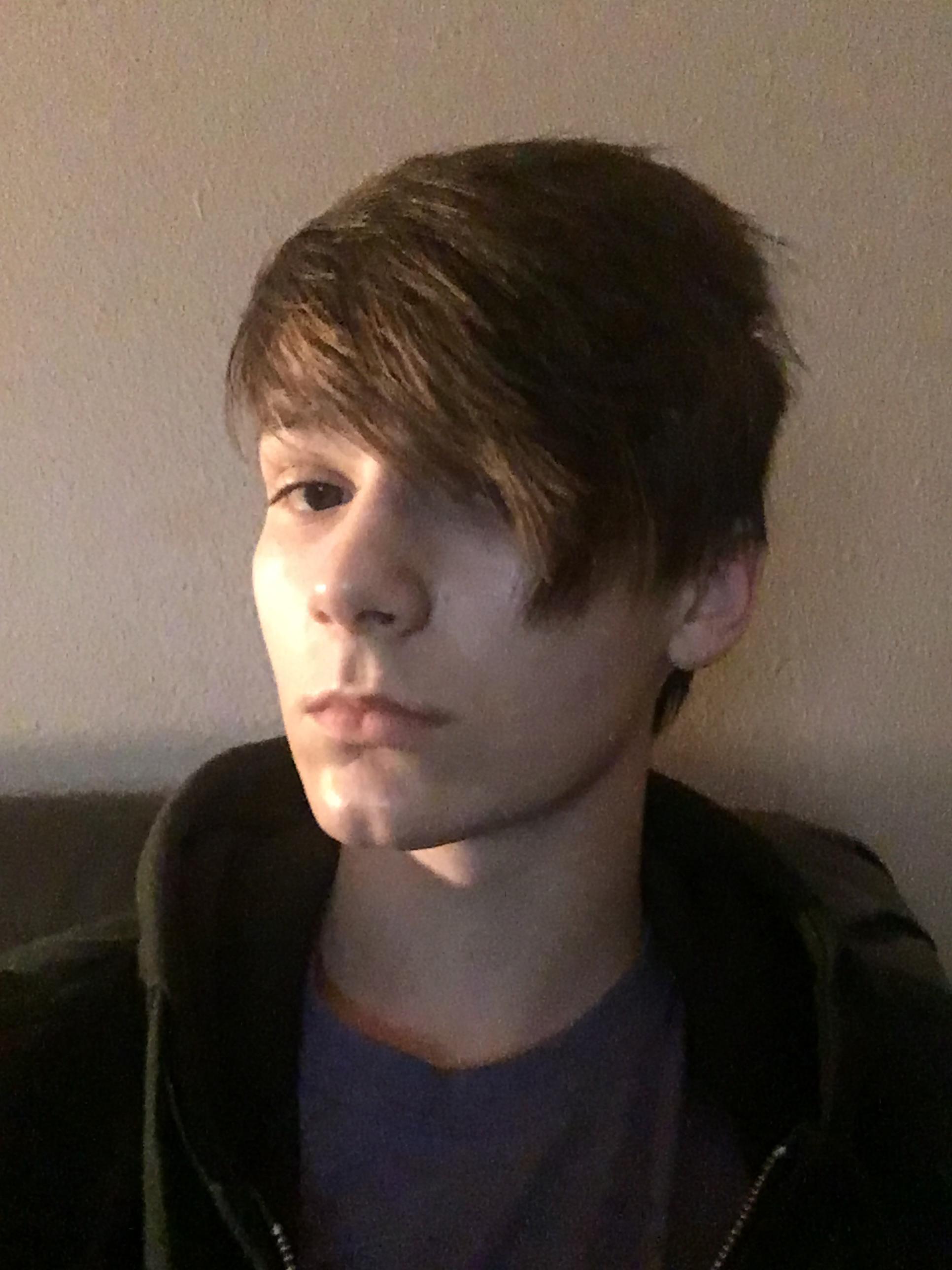 Chilling | Scrolller