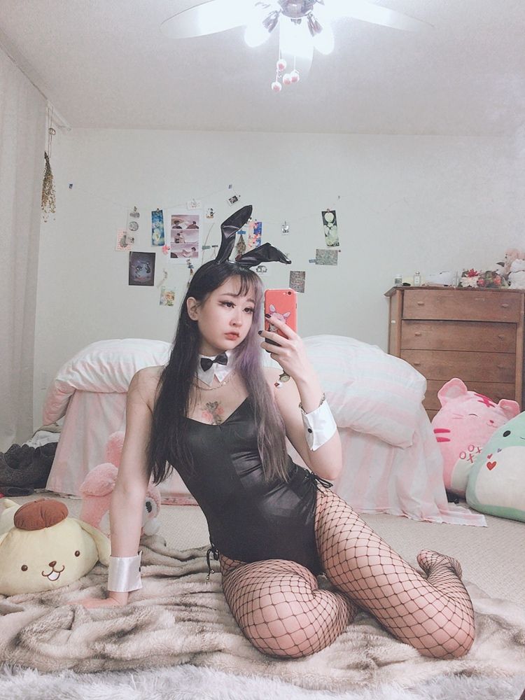 chinese bunny | Scrolller