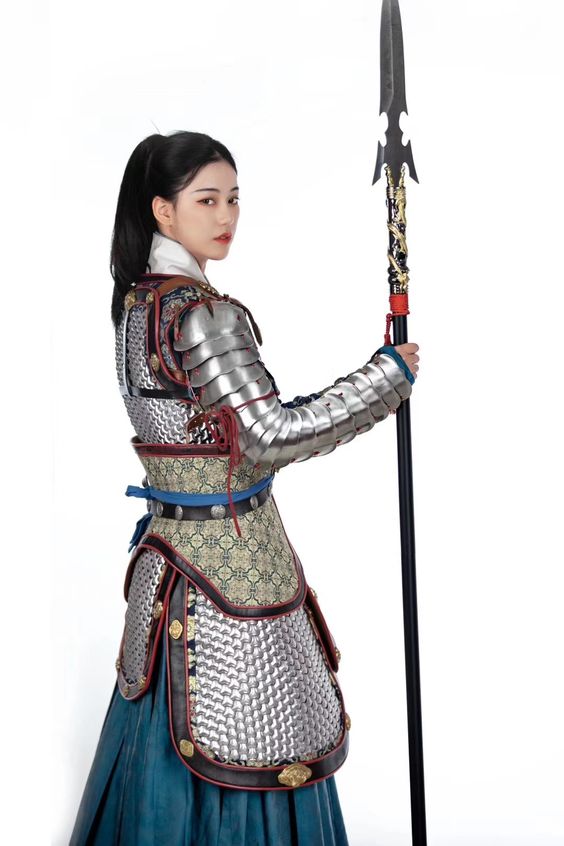 Chinese Ming dynasty female warrior | Scrolller