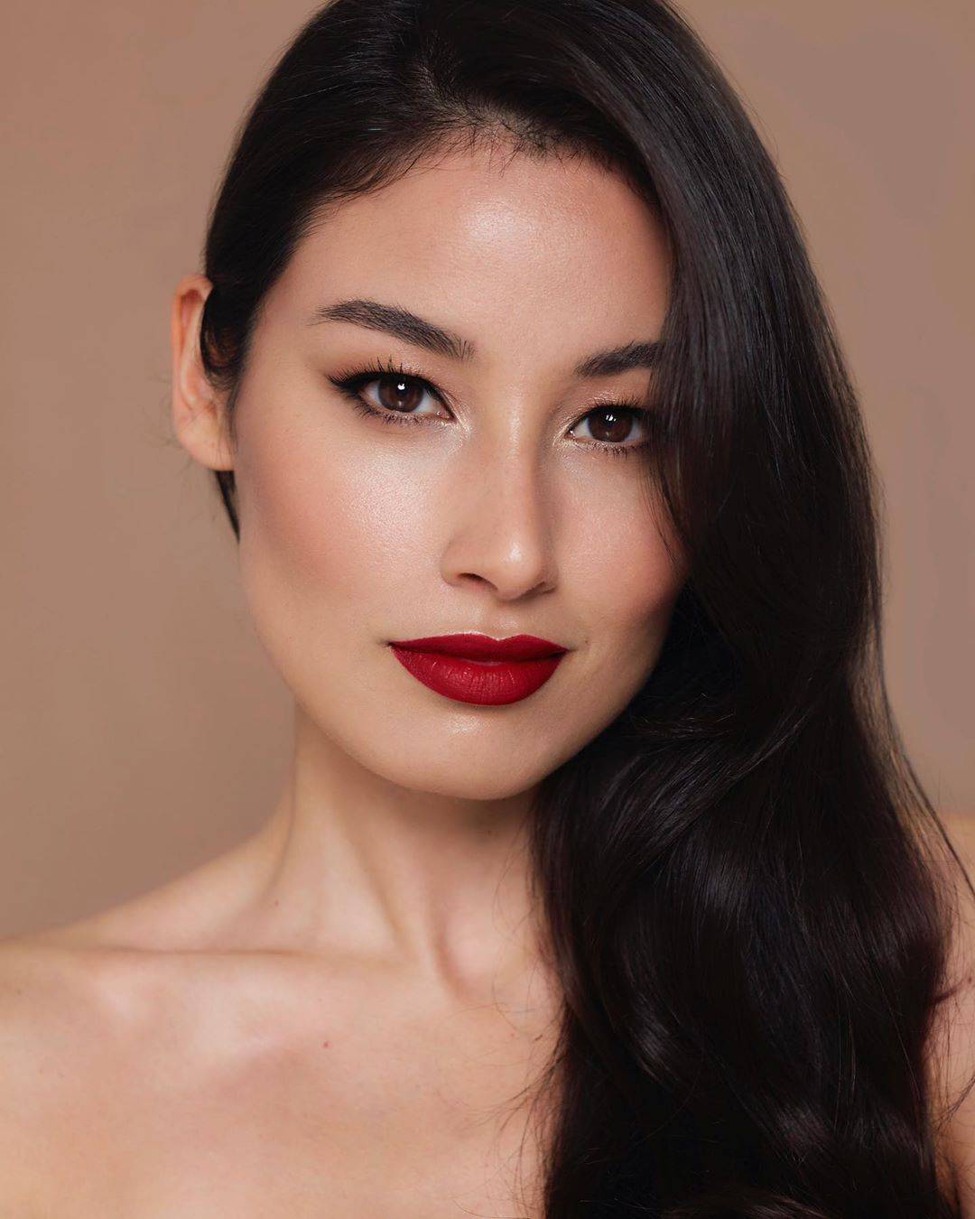 Chinese x Spanish | Scrolller