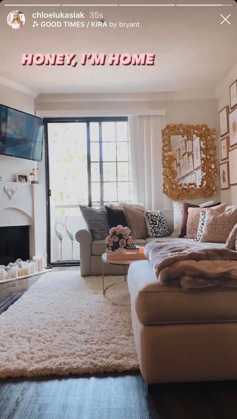 Chloe is back in LA | Scrolller