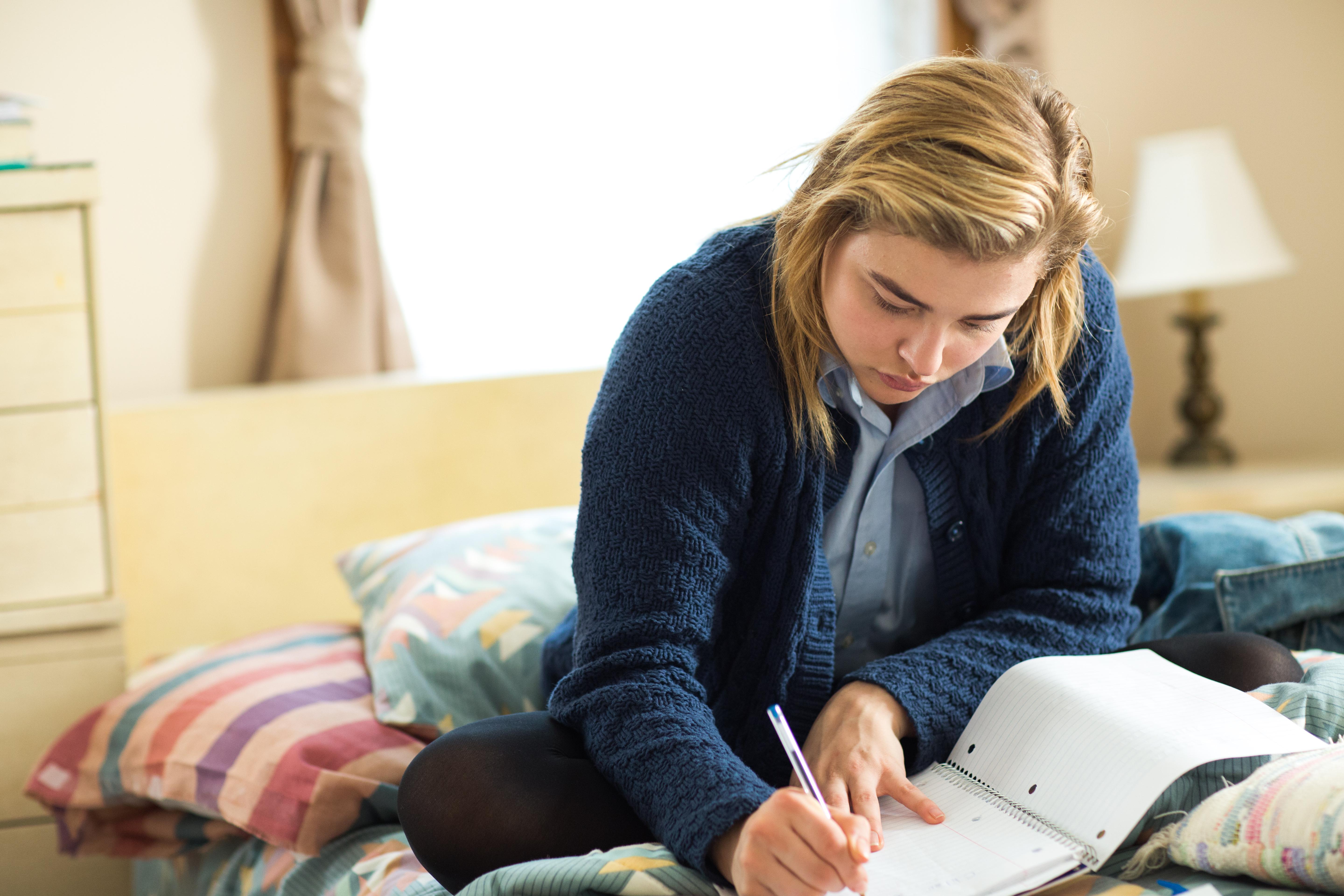 Chloe writing! | Scrolller