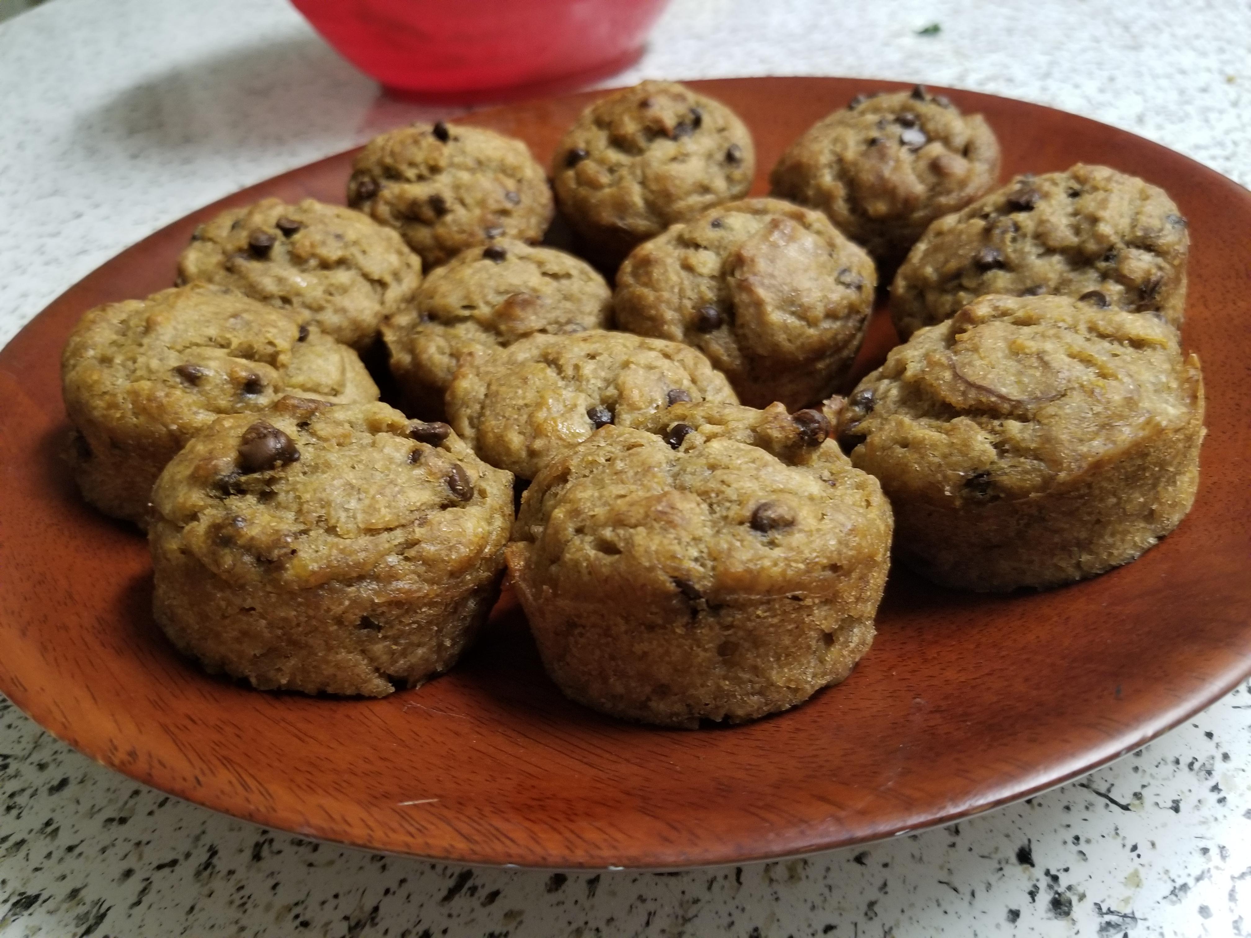 Chocolate Chip Banana Muffins 🌱 | Scrolller