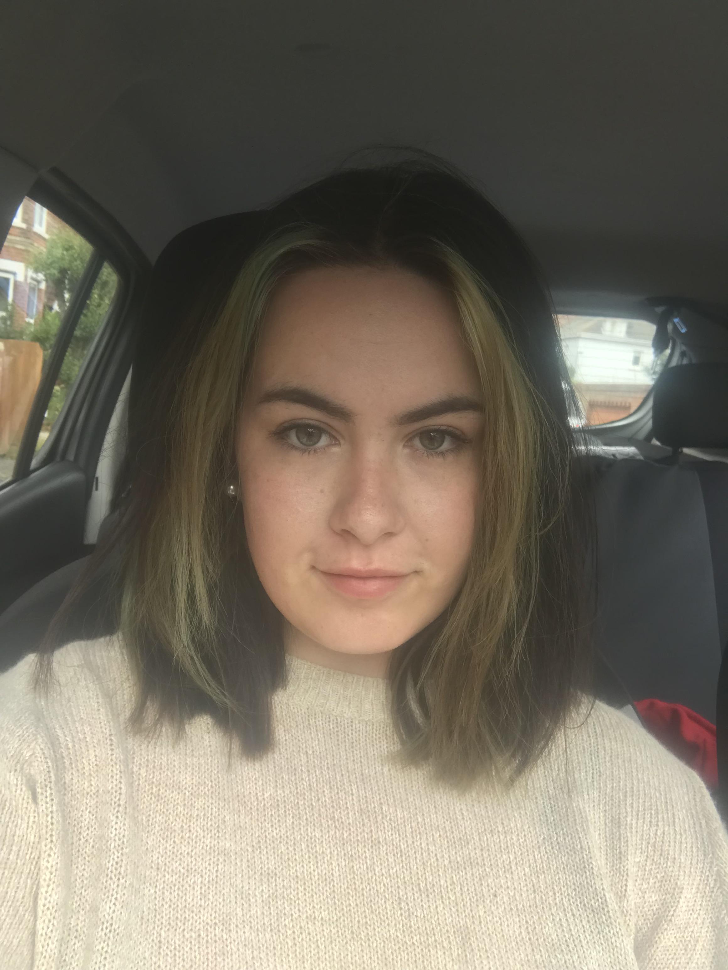 chopped my hair off 😜 [over 18] | Scrolller