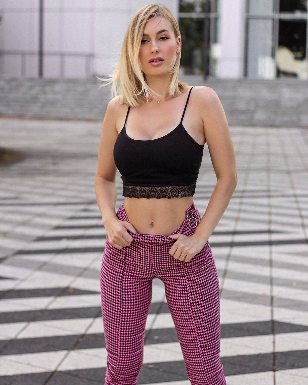 Chrissy XOXO | Scrolller