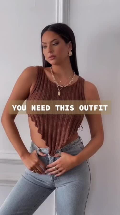 What a Knockout | Scrolller