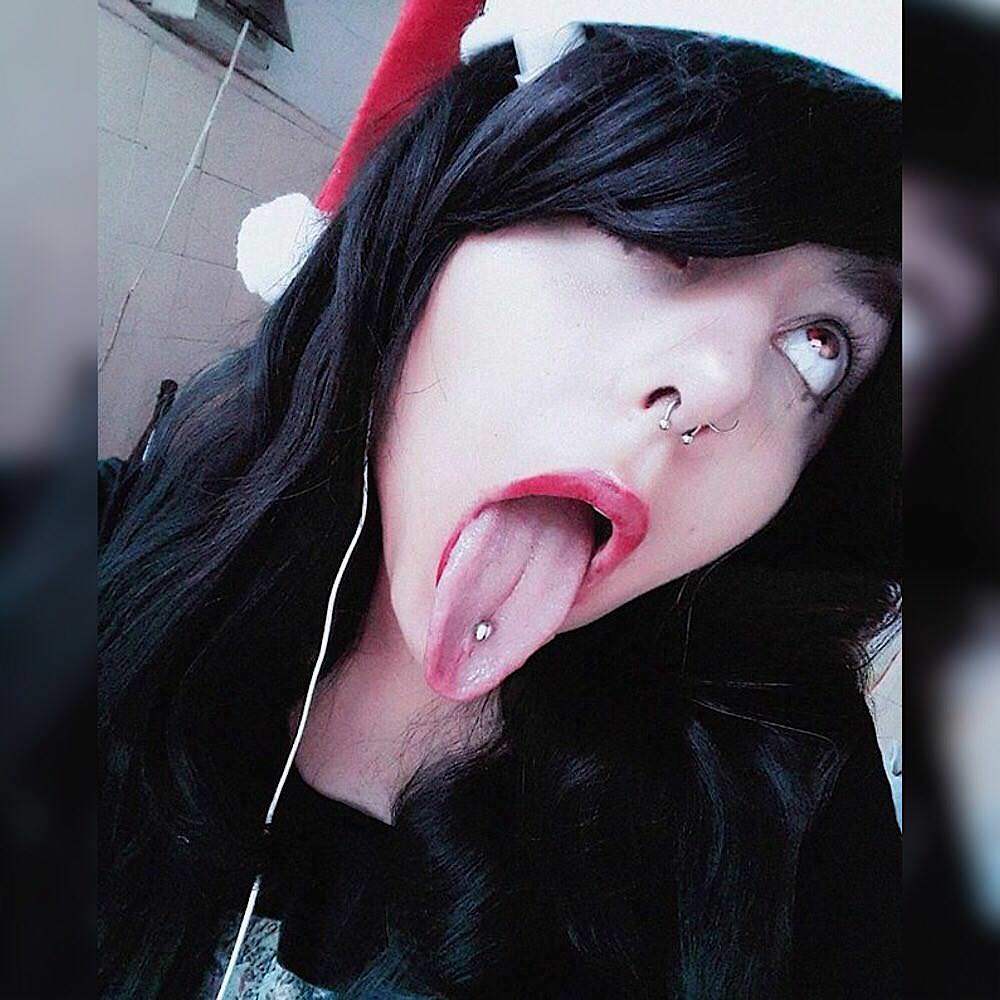 Christmas Miracle | Scrolller