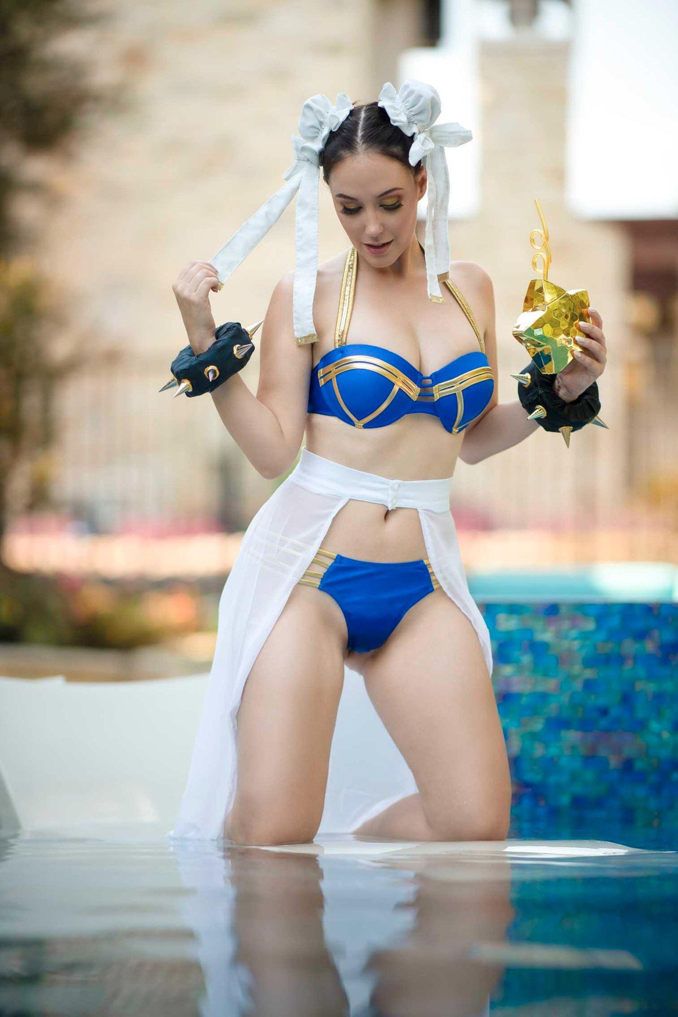 Chun Li | Scrolller