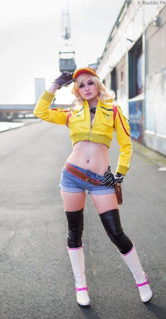 Cindy Full Body Shot | Scrolller
