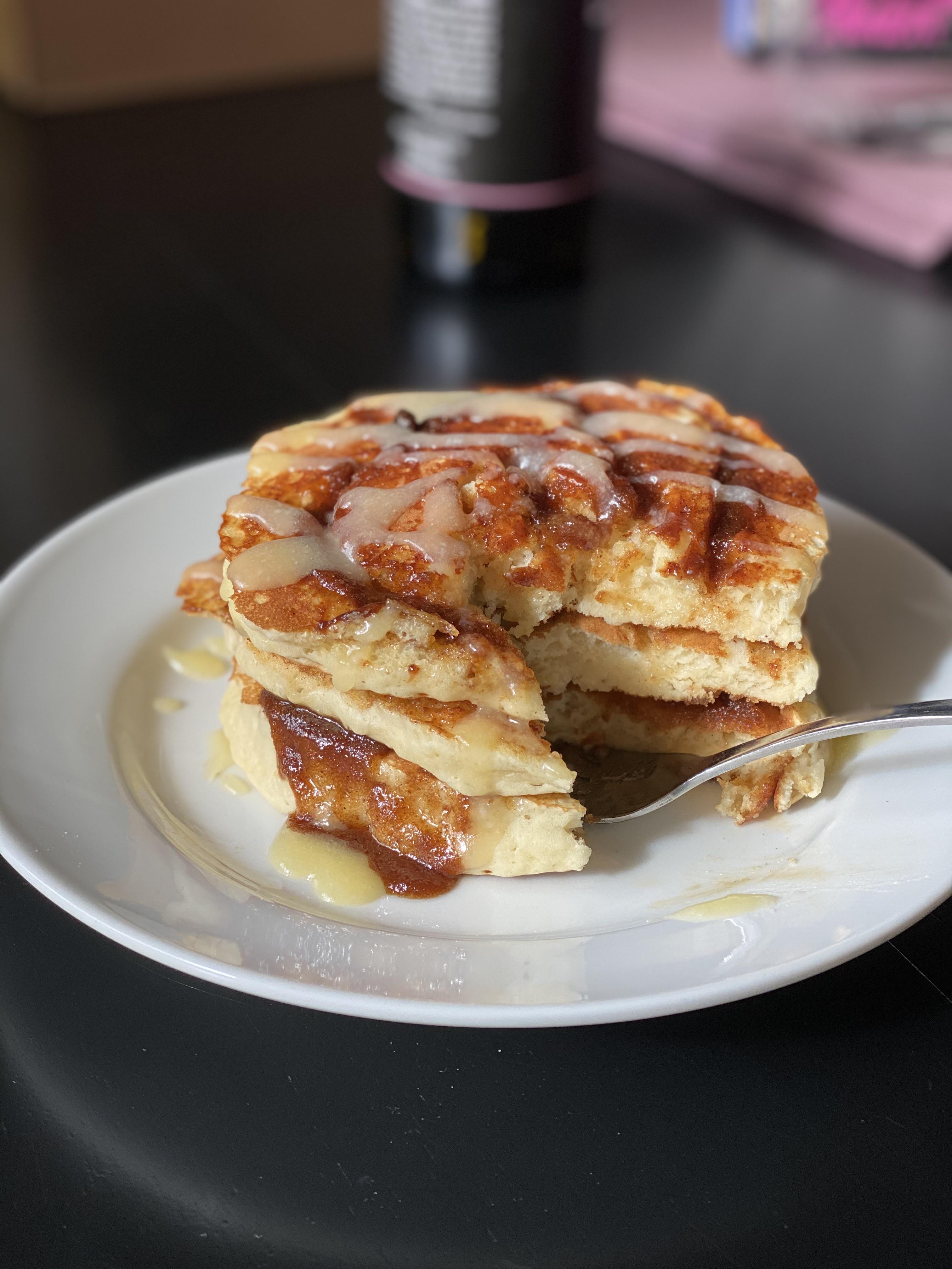 Cinnamon Roll Pancakes | Scrolller