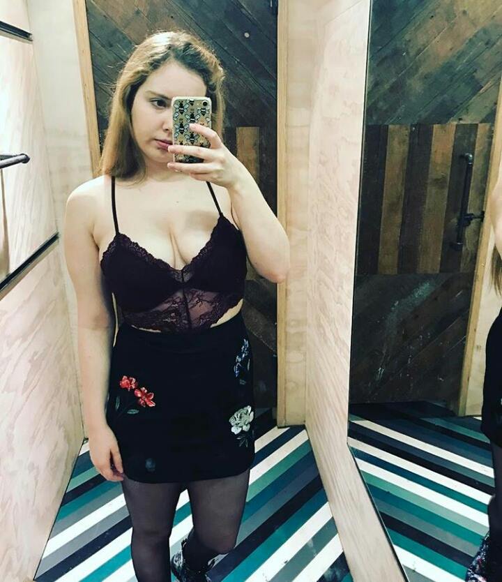 Cleavage in the changing room | Scrolller