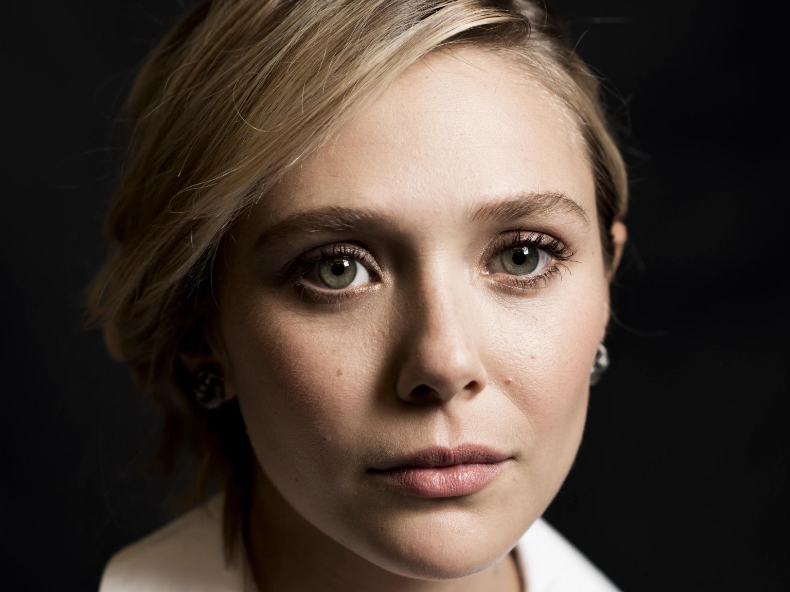 Close up | Scrolller