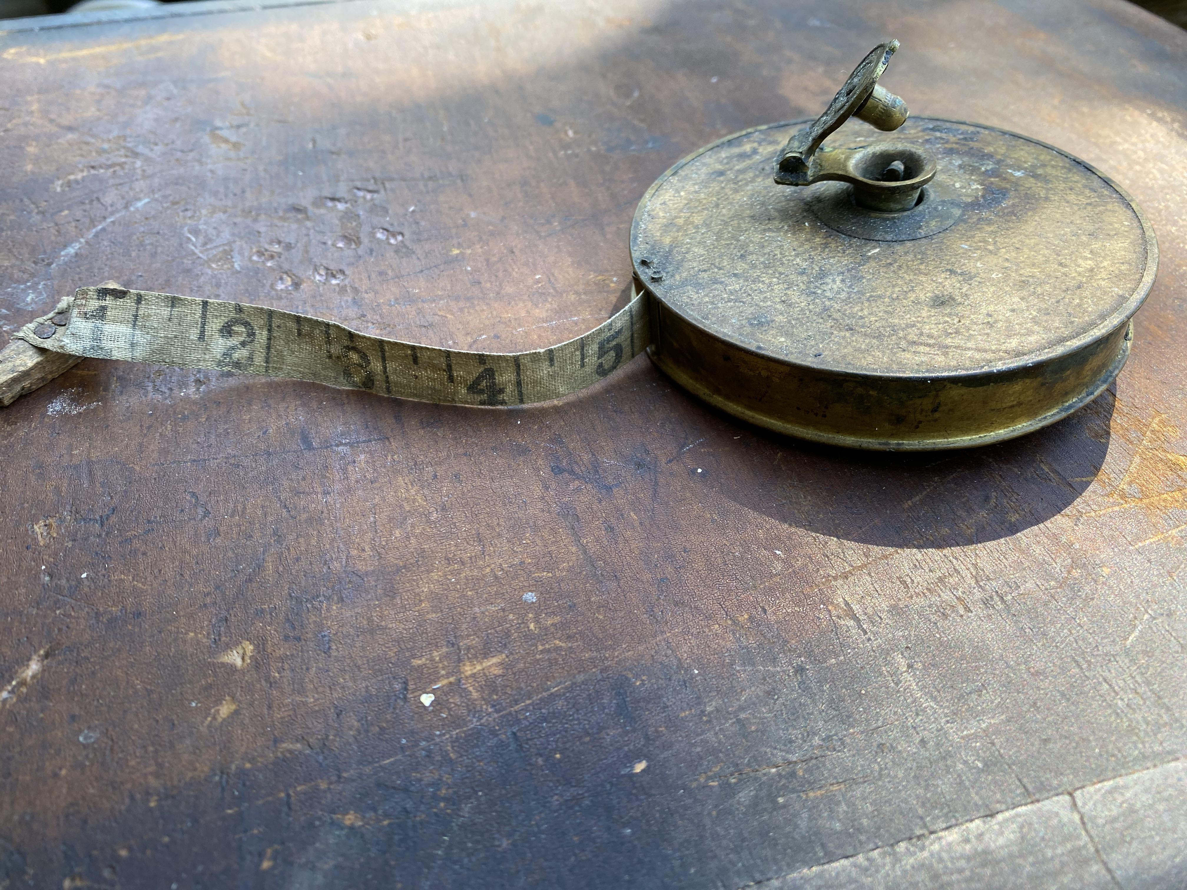 Cloth Measuring Tape | Scrolller