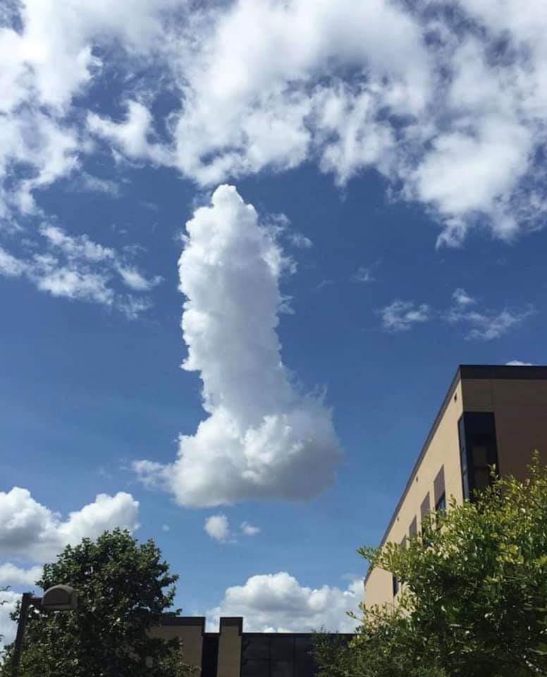 Cloud :) | Scrolller