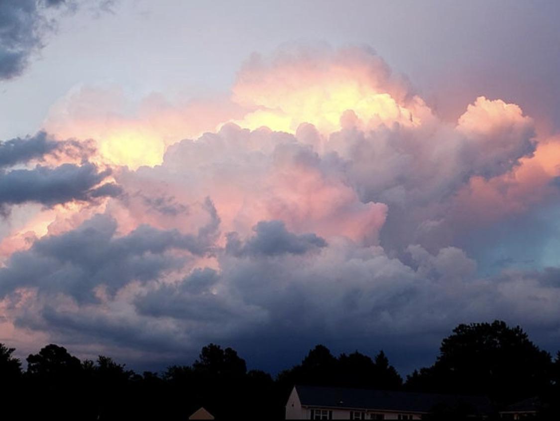 Cloud explosion! | Scrolller