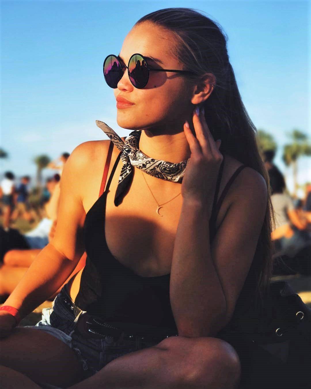 Coachella | Scrolller