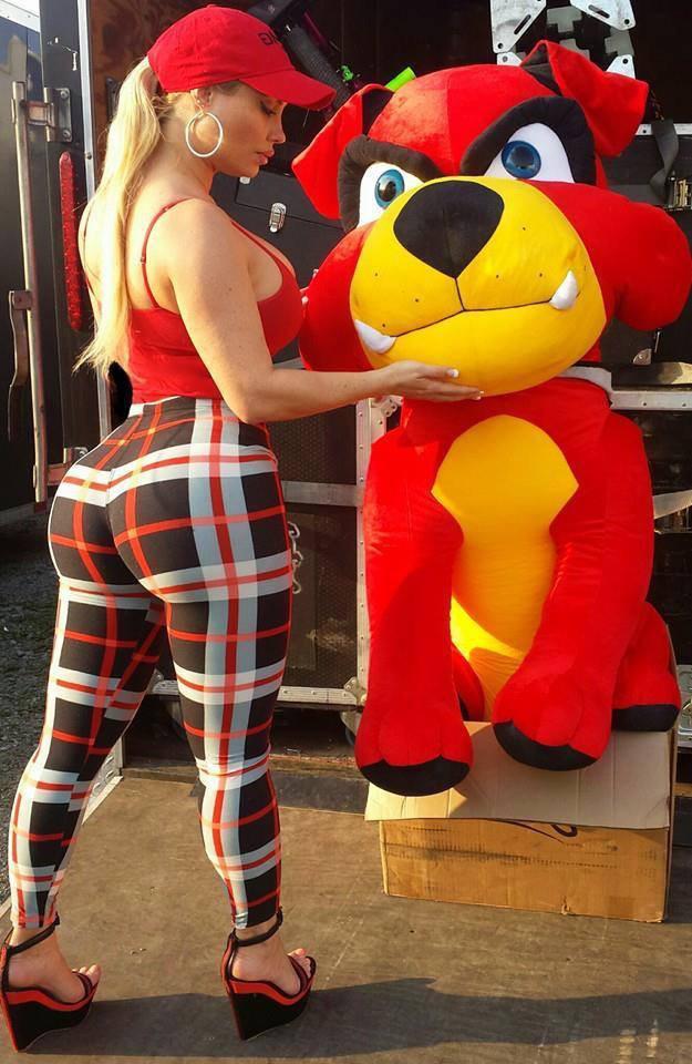 Coco Austin | Scrolller