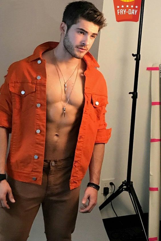 Cody Christian | Scrolller