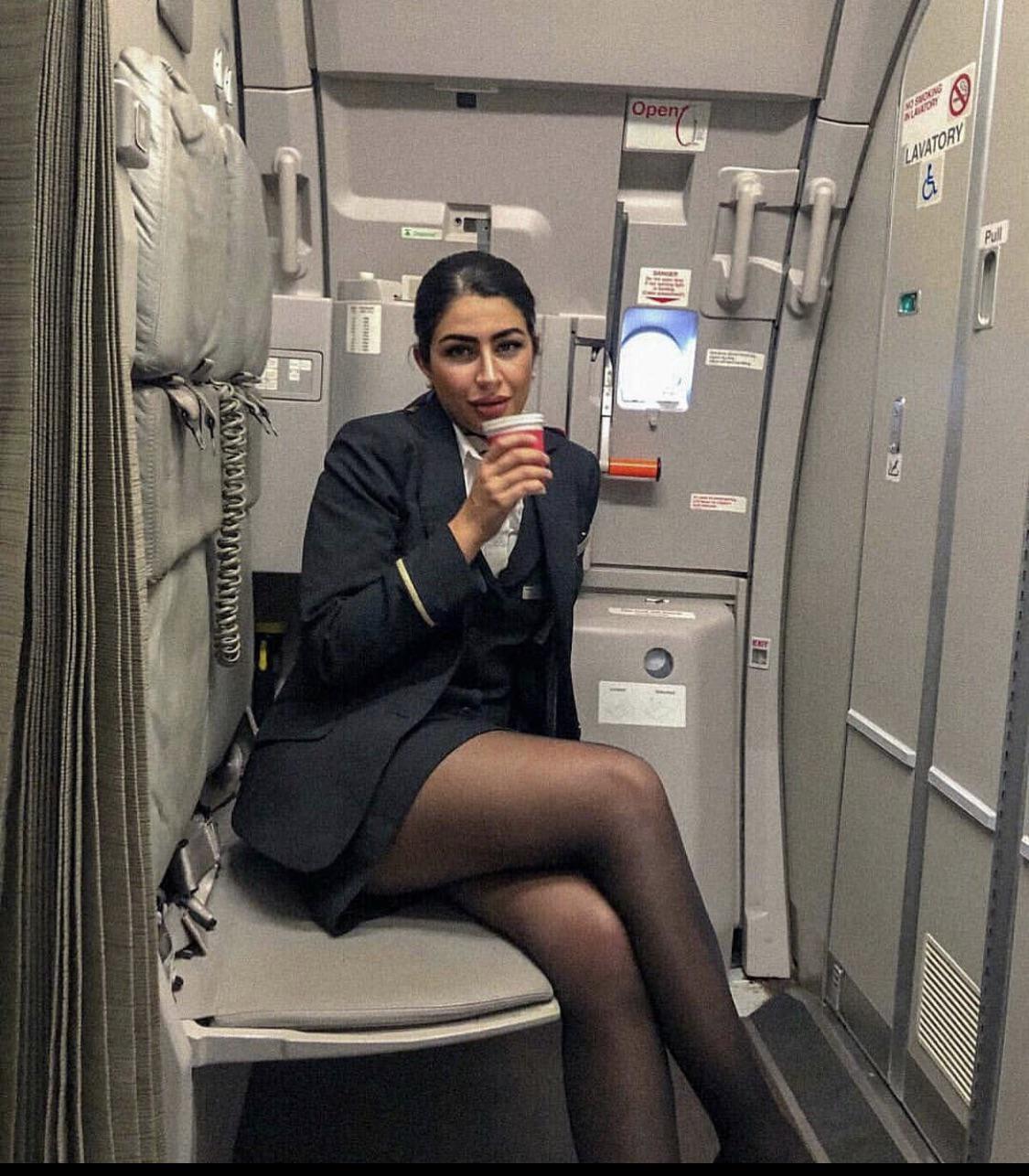 Coffee break | Scrolller