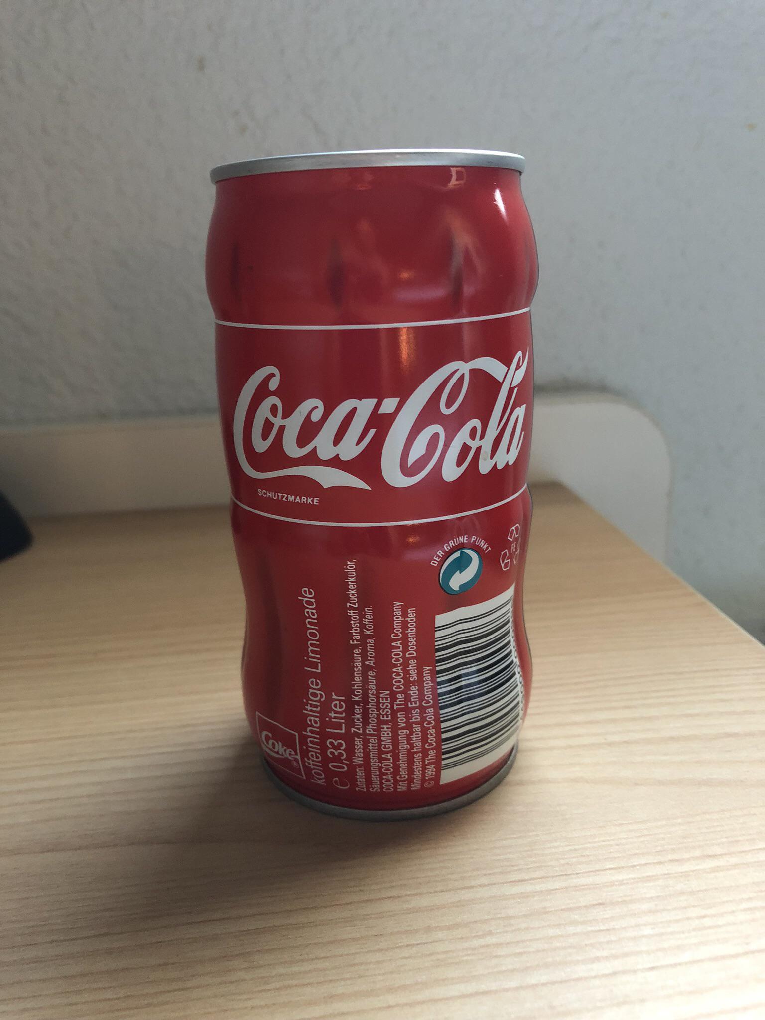 Coke can with bottle pattern: has anyone seen this shape before? It has an easy open lid, german ...