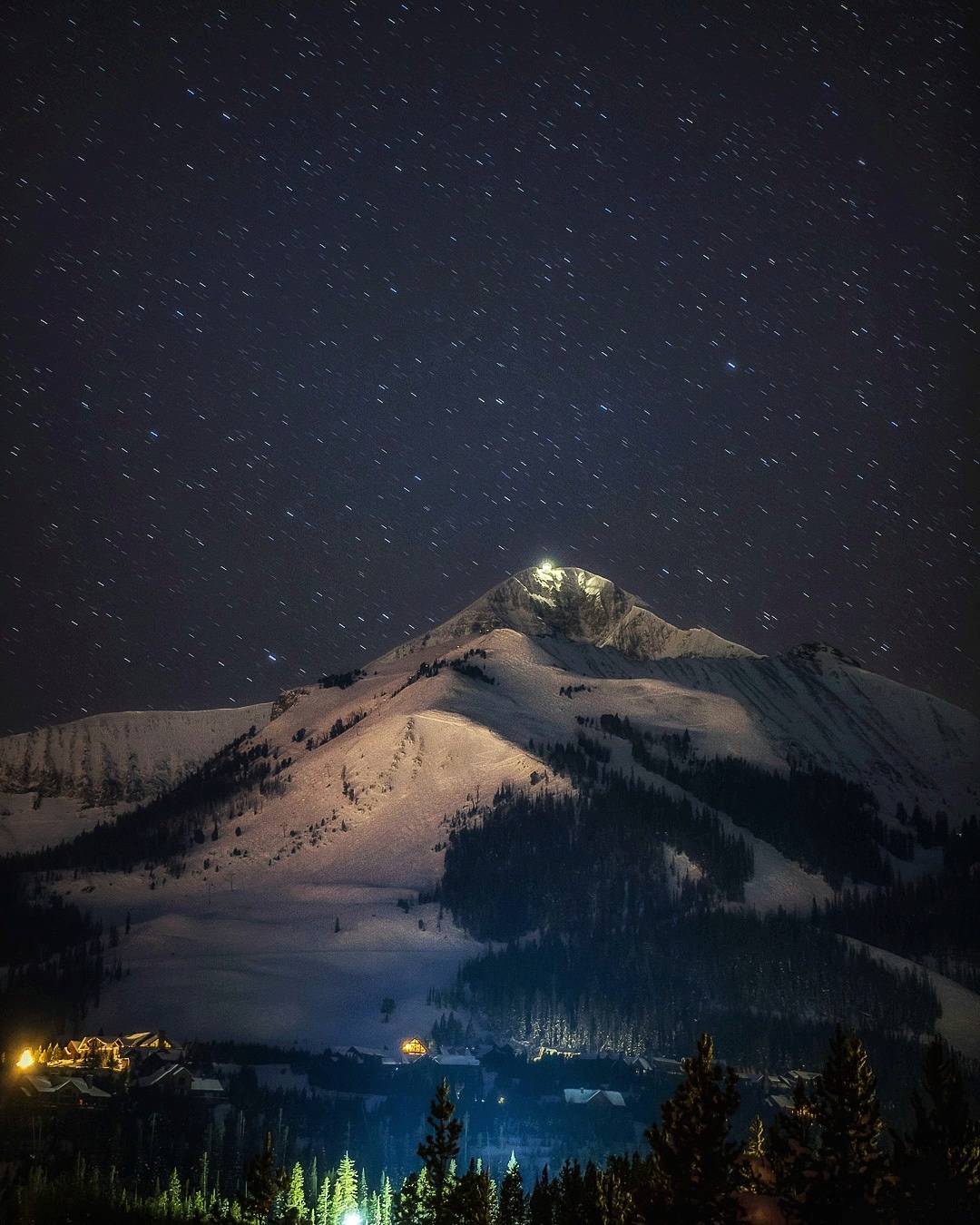 Cold and clear night in Big Sky. | Scrolller