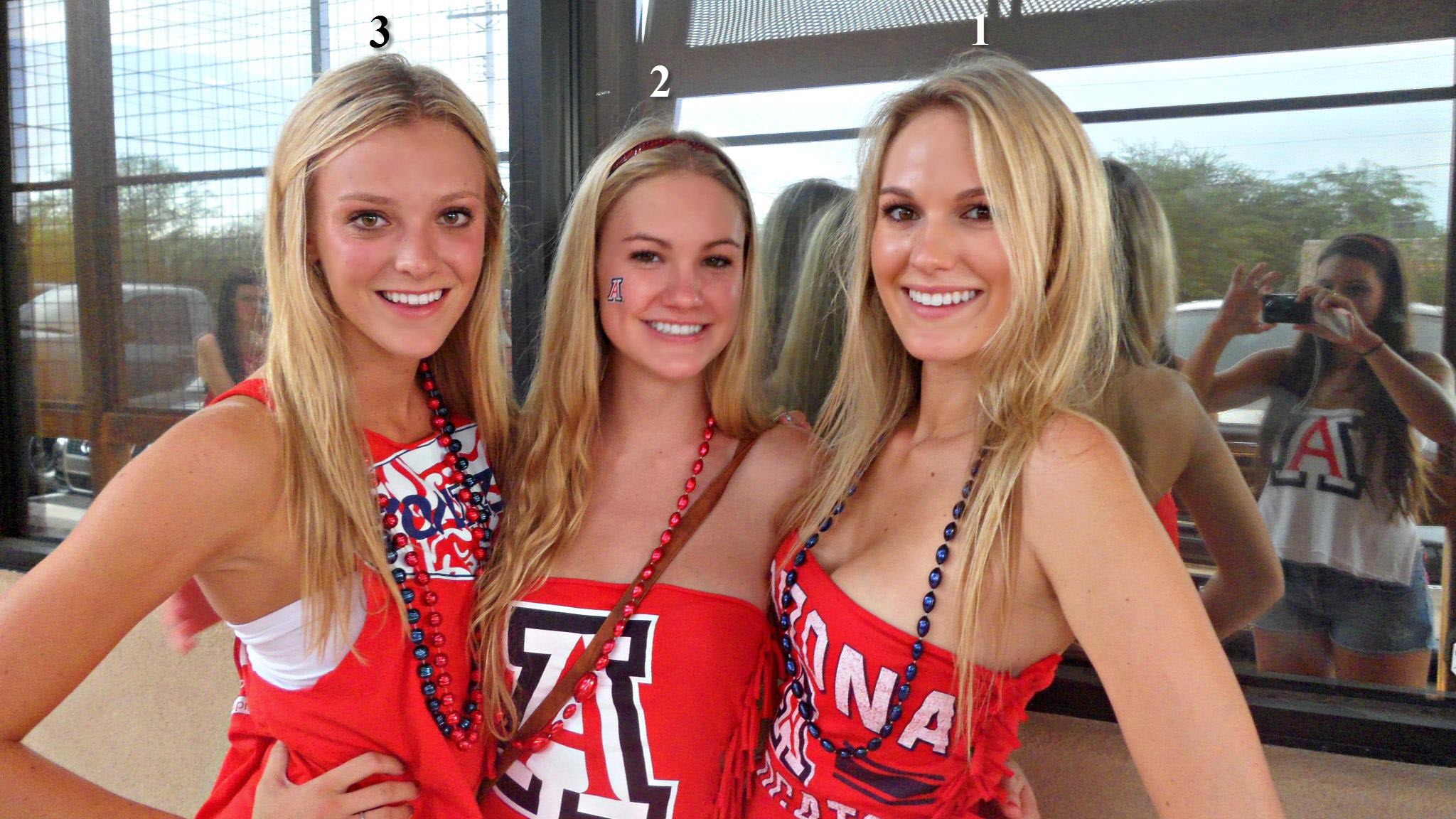 College cuties | Scrolller