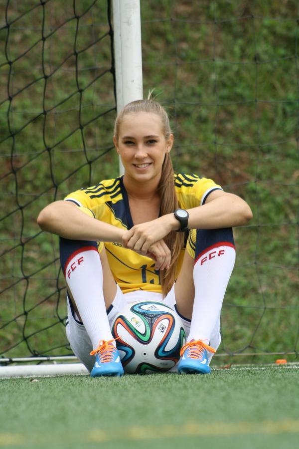 Colombian Football player Nicole Regnier | Scrolller