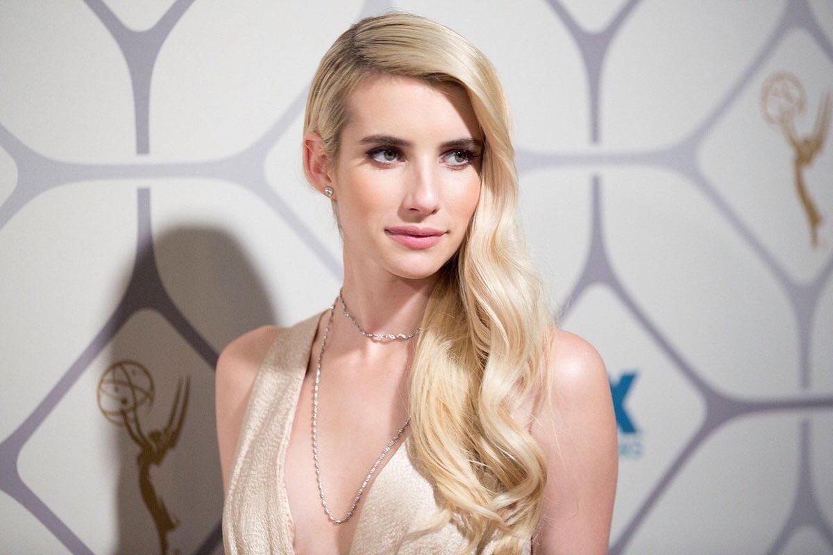 Come help me cum to Emma | Scrolller