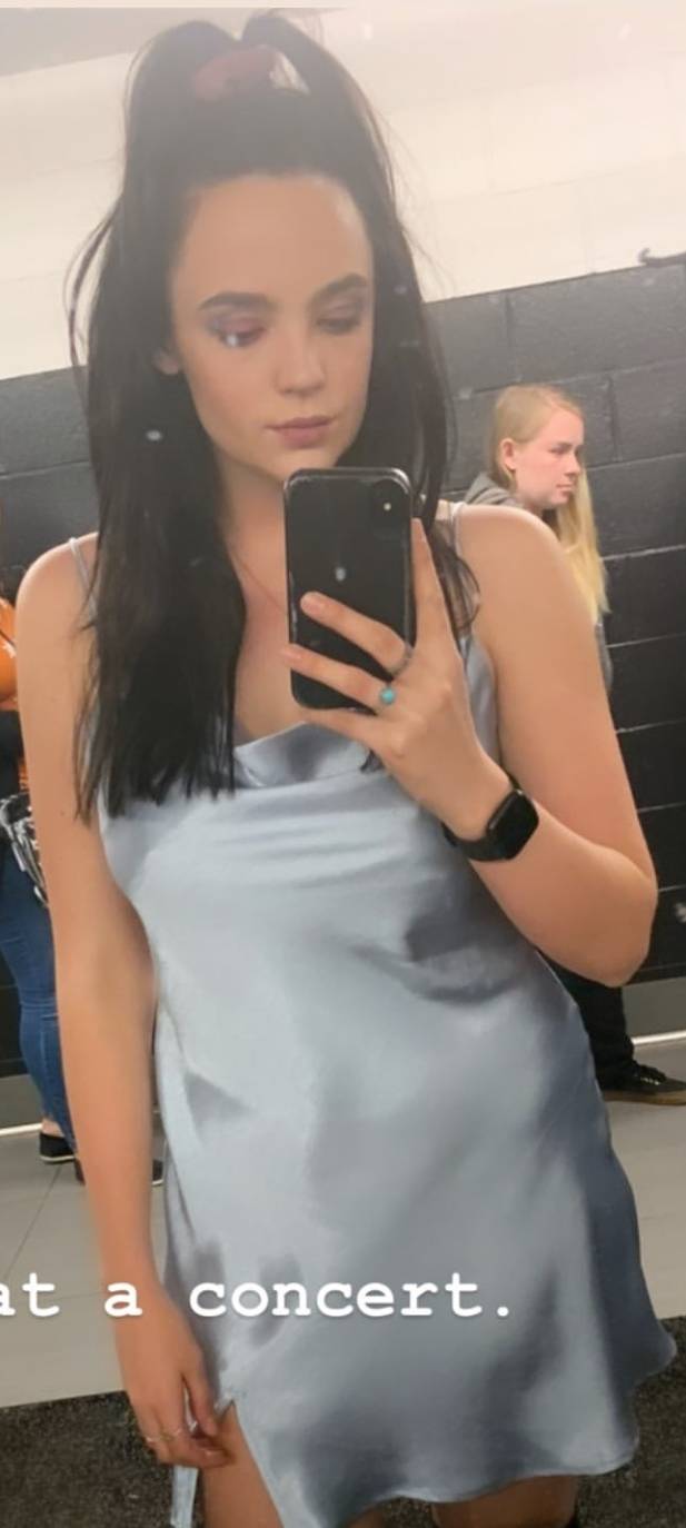 @concert | Scrolller