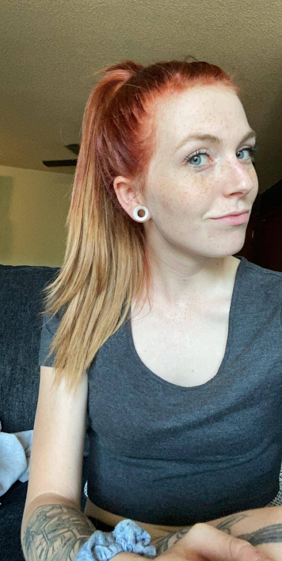 Connect the dots? | Scrolller