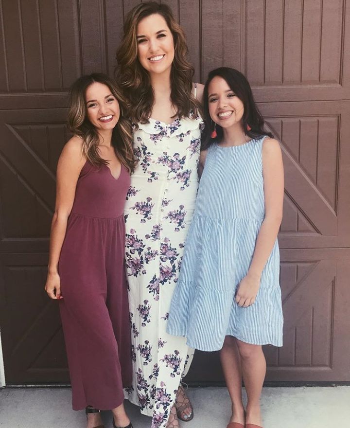 Conservative girl's | Scrolller